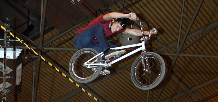 New BMX high jump world record set at Motorcycle Live | Bikers Cafe ...