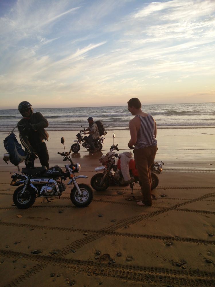 The Monkey Run | Bikers Cafe|Bikers Cafe